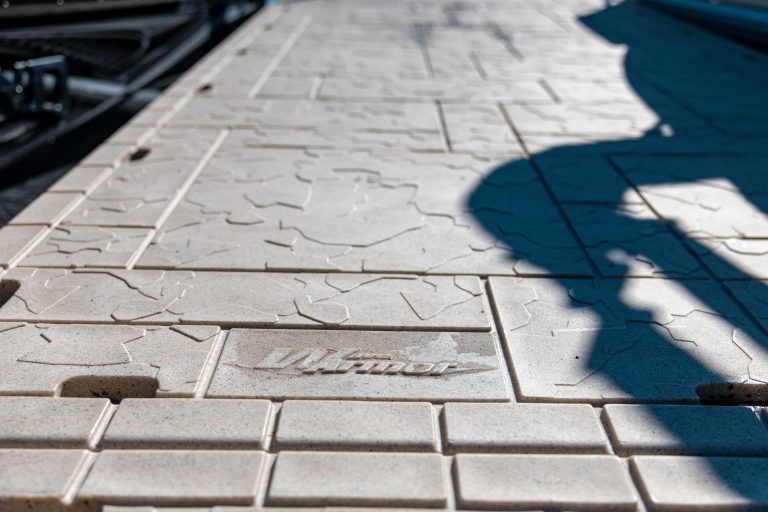 Wave Armor Docks in Canada - Dock Stop